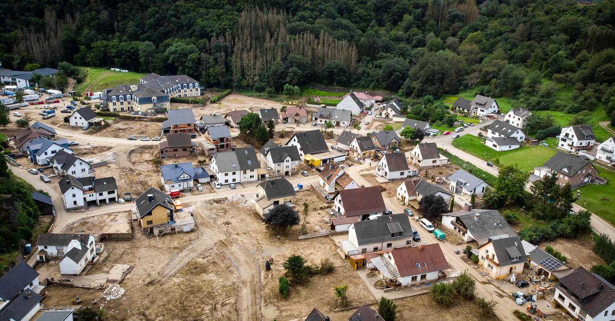 Ahr-Flut: Koblenzer Bürgermeisterin verteidigt Leitstelle